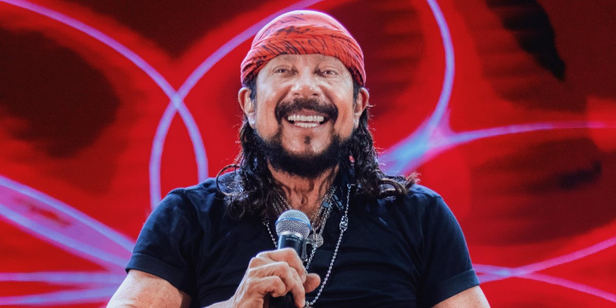 Bell Marques é flagrado correndo no bairro do Tororó