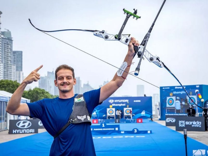 Brasileiro conquista etapa da Copa do Mundo de tiro com arco