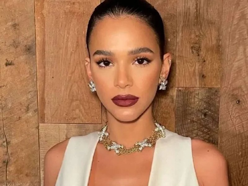 Bruna Marquezine adere à greve dos atores em Hollywood
