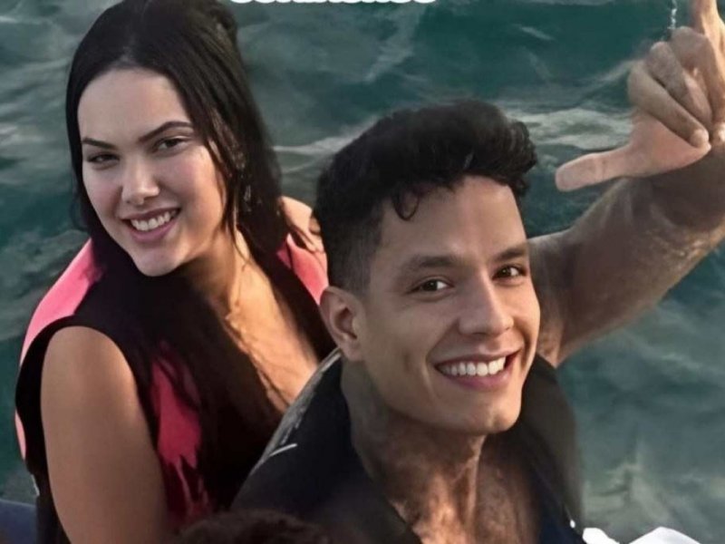 Emily Garcia e Victor Igoh postam book de casal e chocam a internet