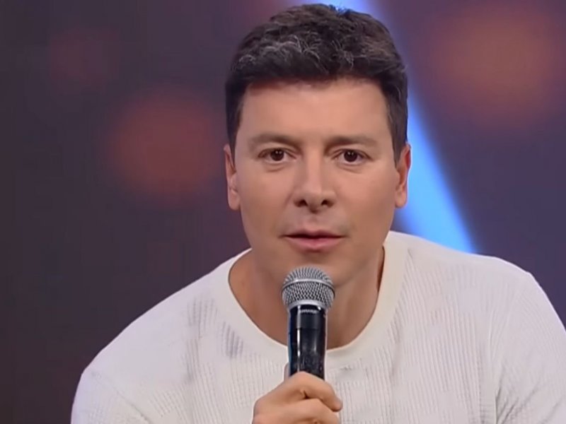 Rodrigo Faro deixa a Record após 16 anos na emissora